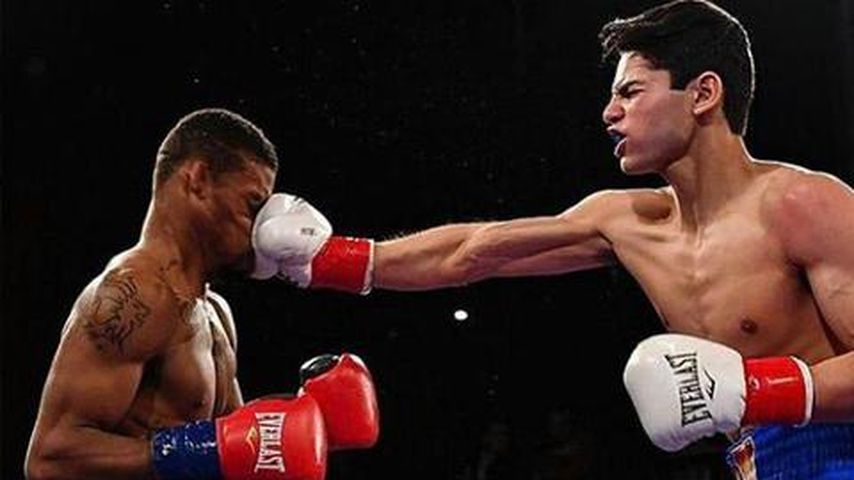 Canelo vs. Chavez Jr: Undercard - Free Replay - TrillerTV