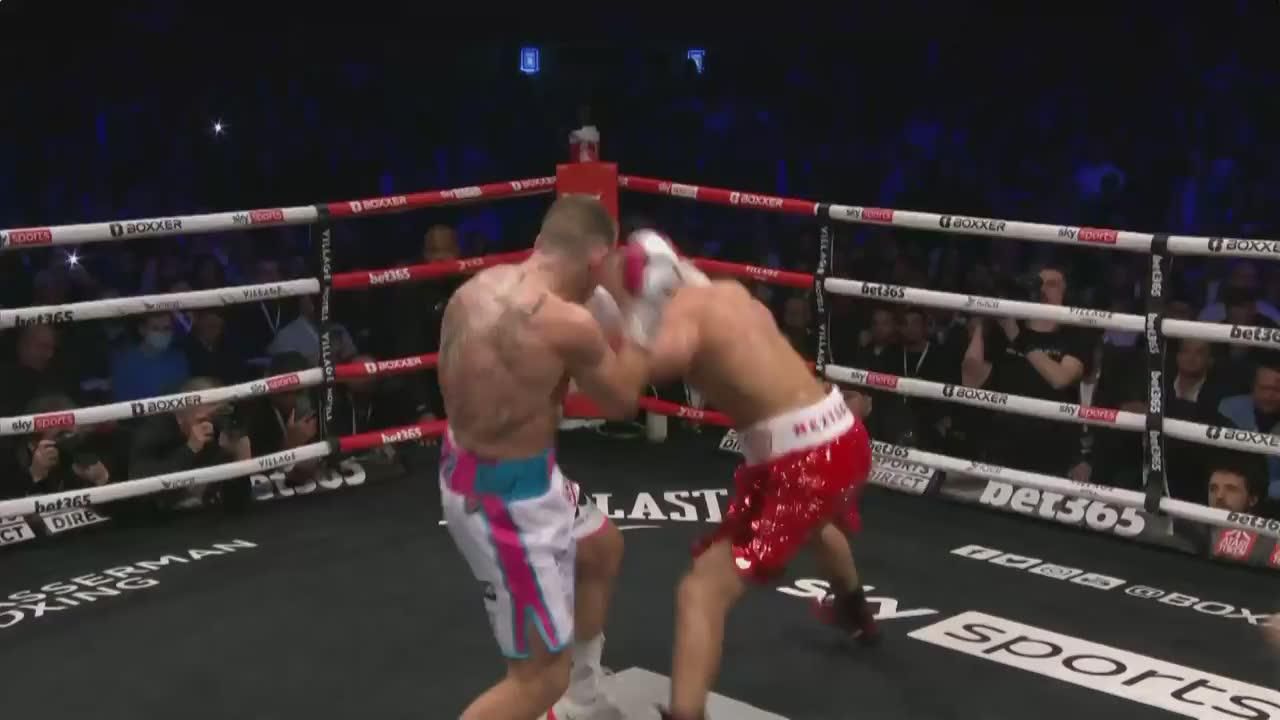 Claressa Shields vs Ema Kozin - Official Replay - TrillerTV - Powered by FITE