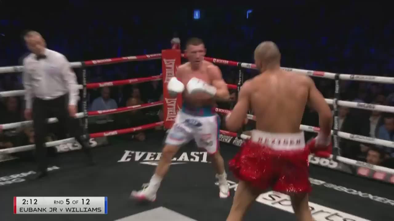 Claressa Shields vs Ema Kozin - Official Replay - TrillerTV - Powered by FITE