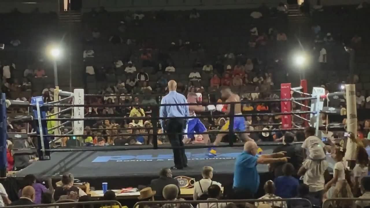 Pulse Boxing: Albert "The Prince" Bell vs Nicolas Polanco - Official ...