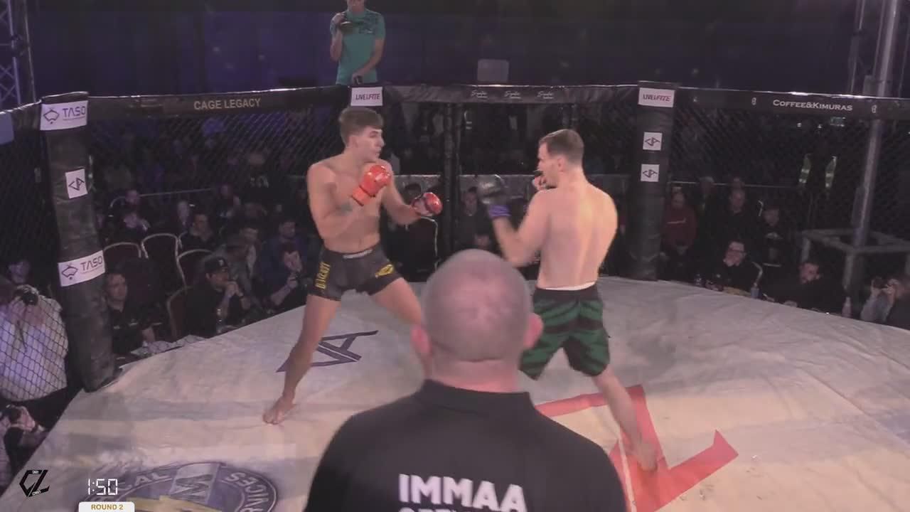 Cage Legacy 18 - Shauna Bannon vs Kerry Isom - Official Replay ...