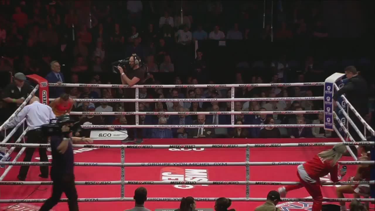 Kim Clavel vs Naomi Reyes: The Reconquest - Official Replay - TrillerTV ...