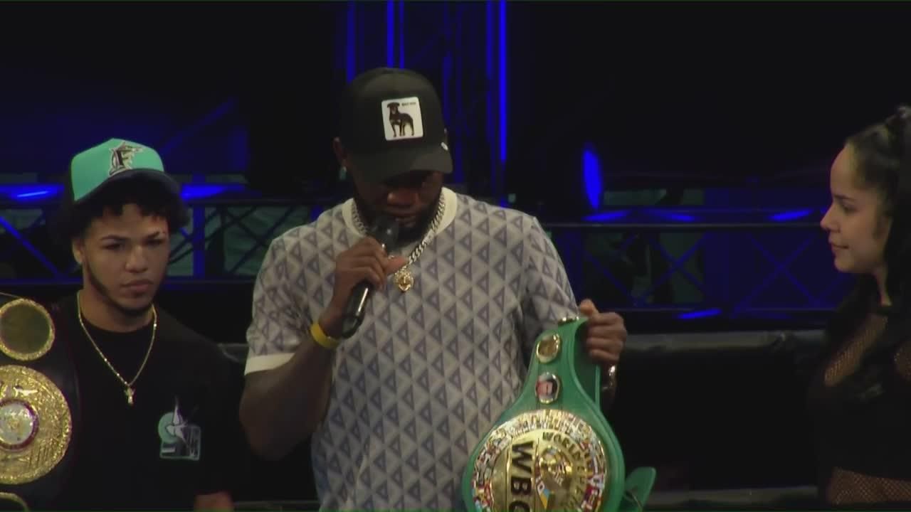 Shuan Boxing: Raphael Akpejiori vs Alexis Garcia (en Español ...