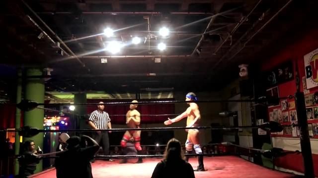 2KW V 01 Steven Scott vs Sonny Kiss - TrillerTV - Powered by FITE