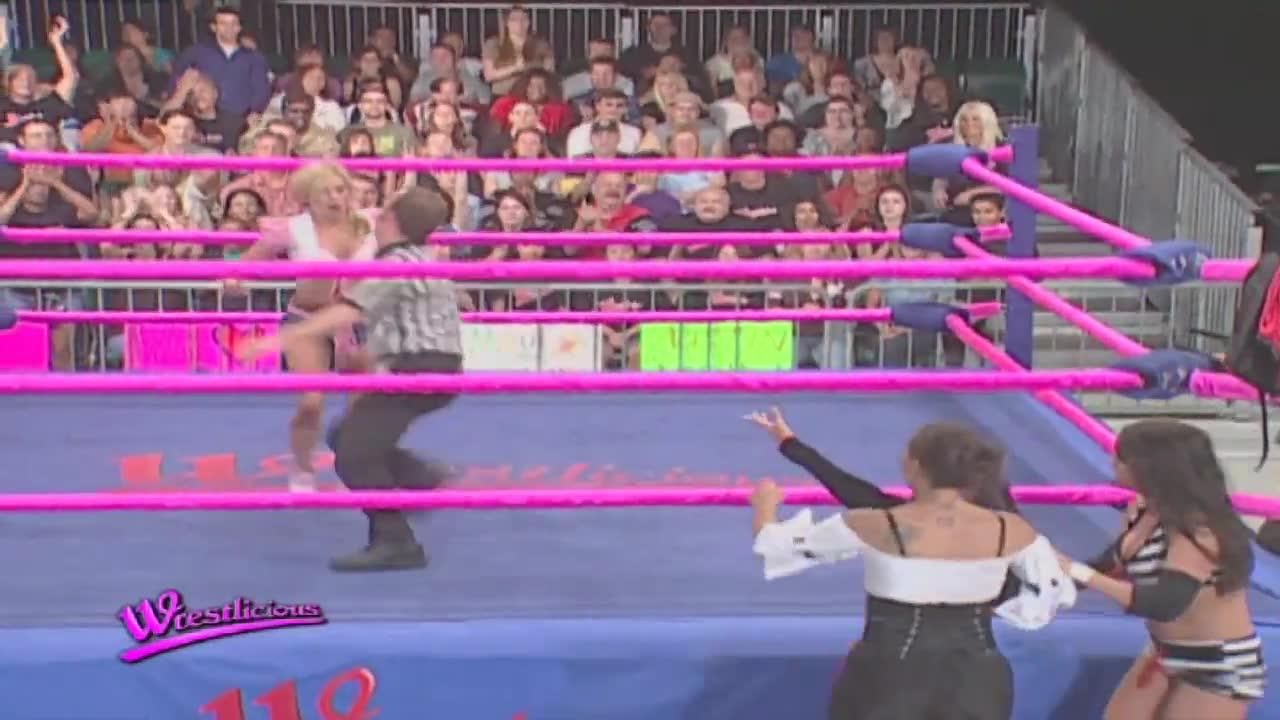 6-Girl Tag Team Action - TrillerTV - Powered by FITE